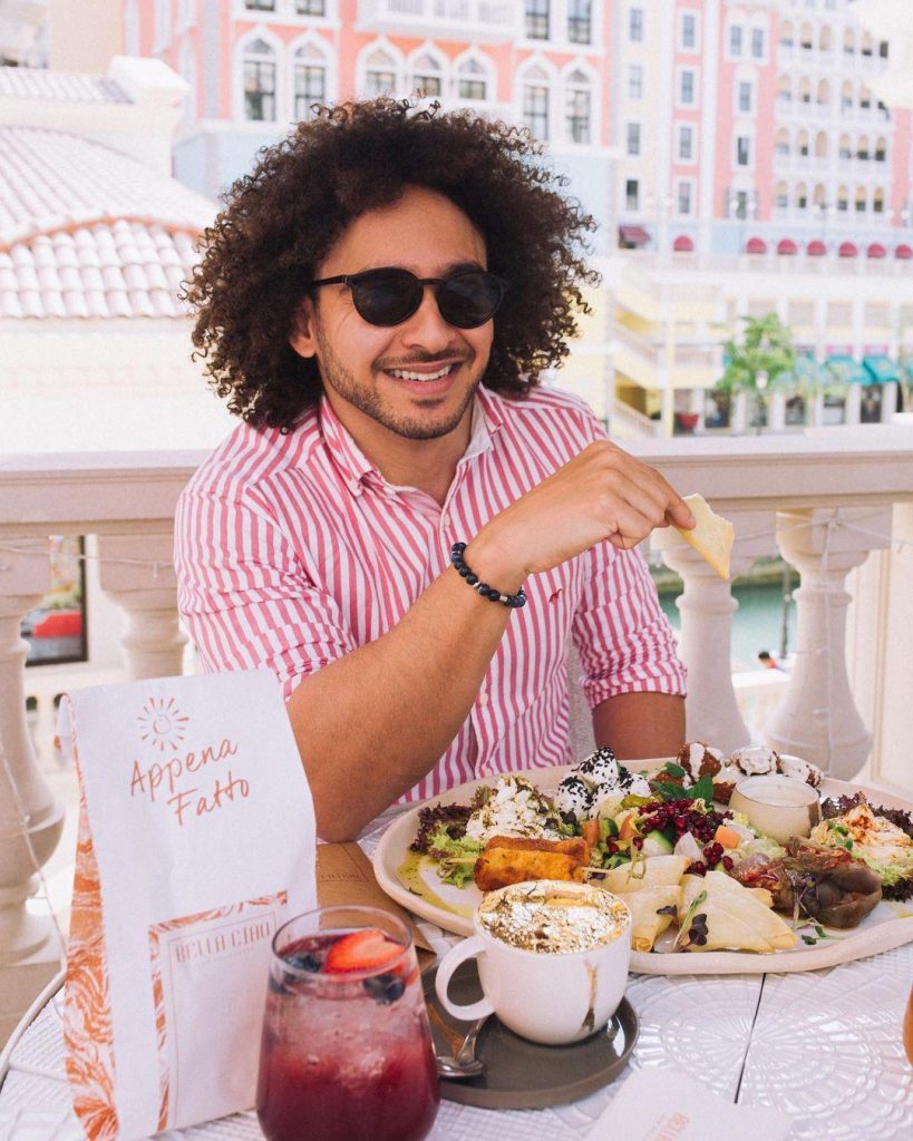 An Inspiring Story of a Young Influencer Anas Abouqamer Founder of ...